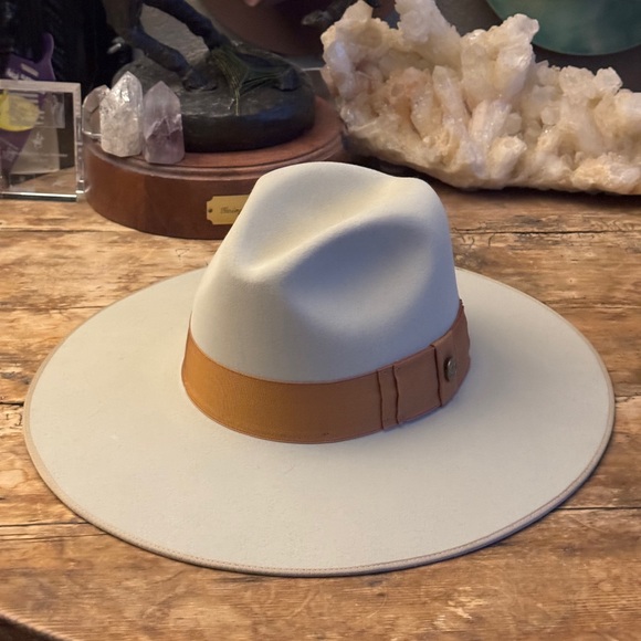 Stetson | Accessories | New Stetson Tricity Silverbelly Flat Brim Felt ...